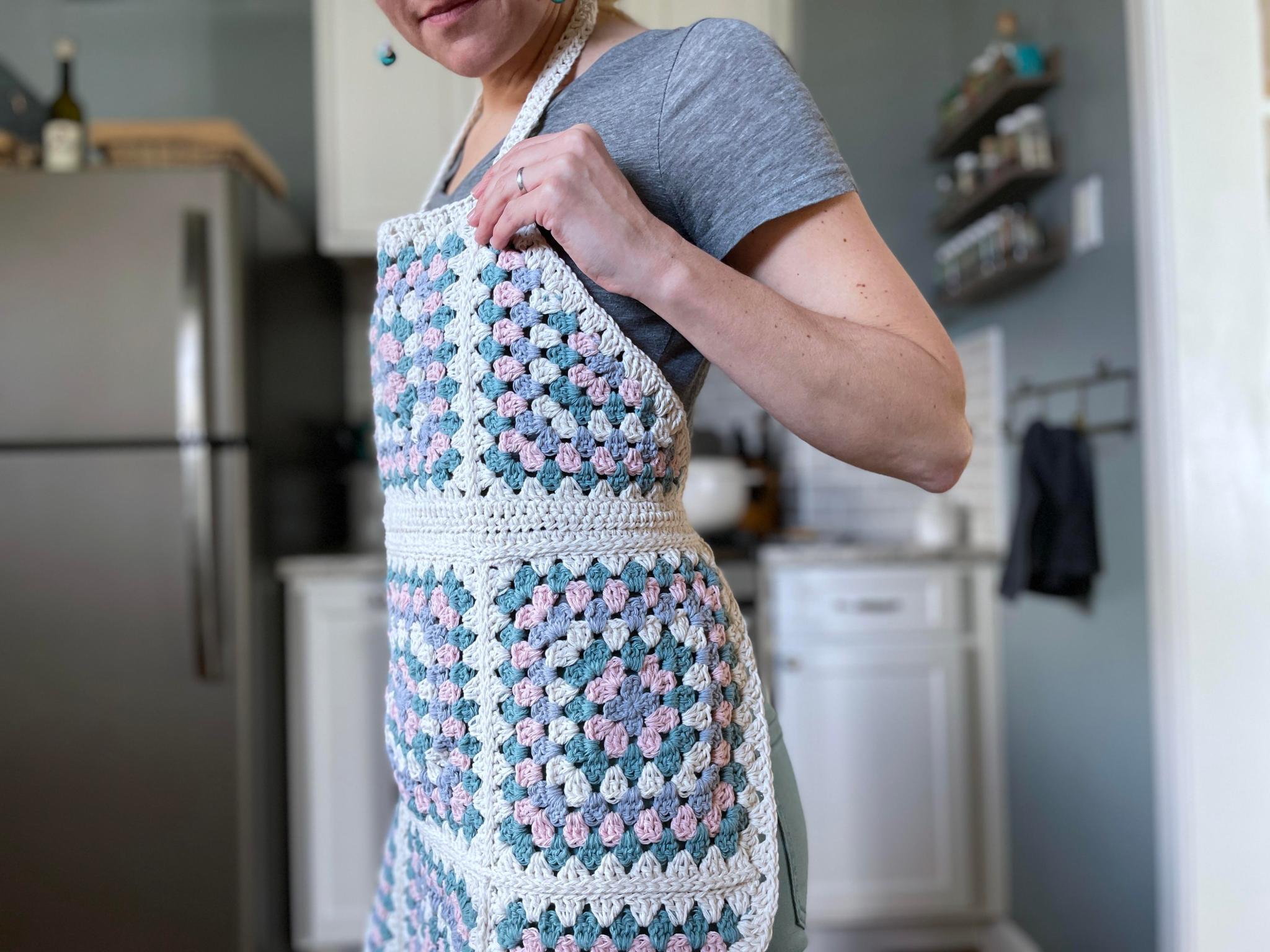 How to Make a Crochet Half Granny Square + Video Tutorial - Off the ...