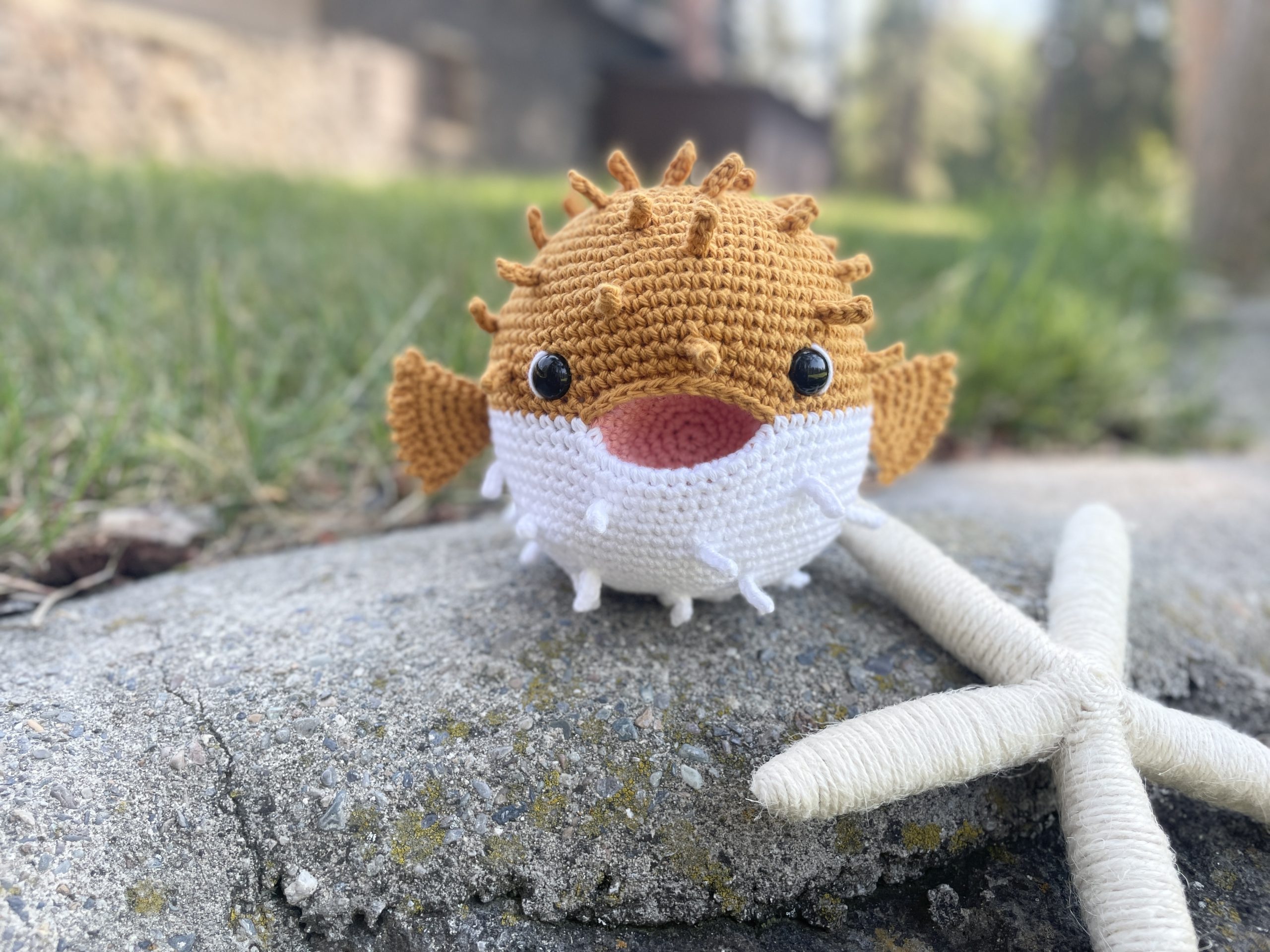 Crochet Puffer Fish: Free Pattern & Video Tutorial