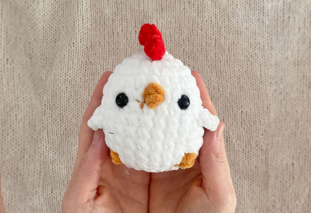 25 Free Crochet Chicken Patterns You’ll Love Making